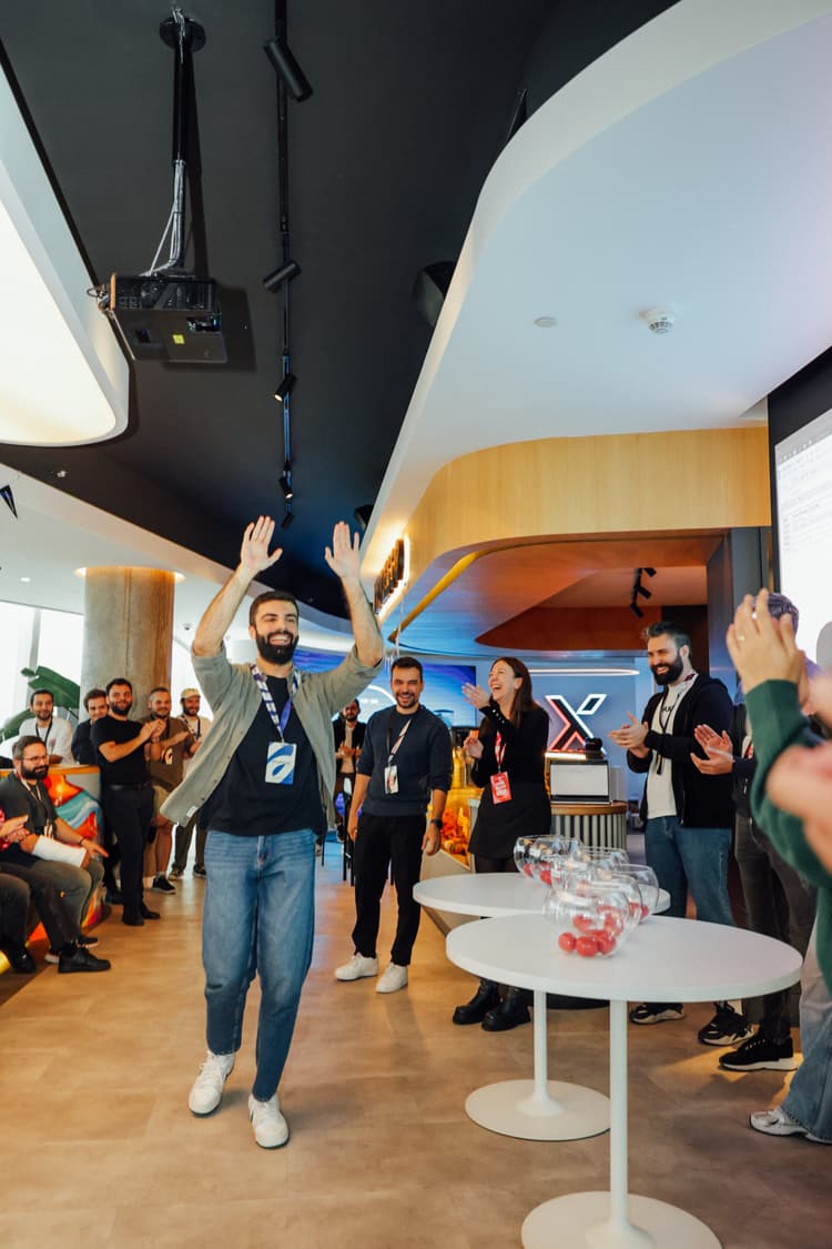 Open Positions - HubX